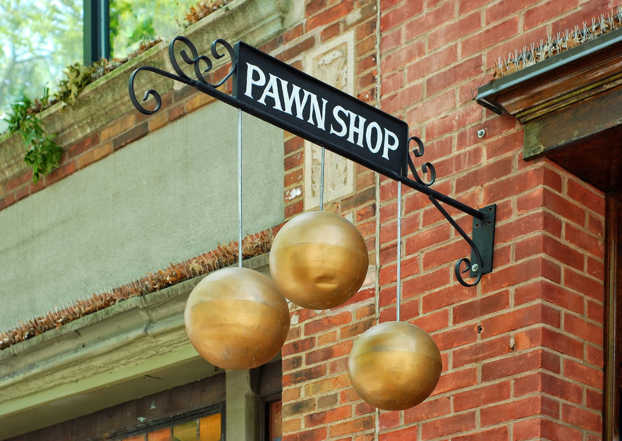 Pawnfinders.com – Looking for a local pawn shop?